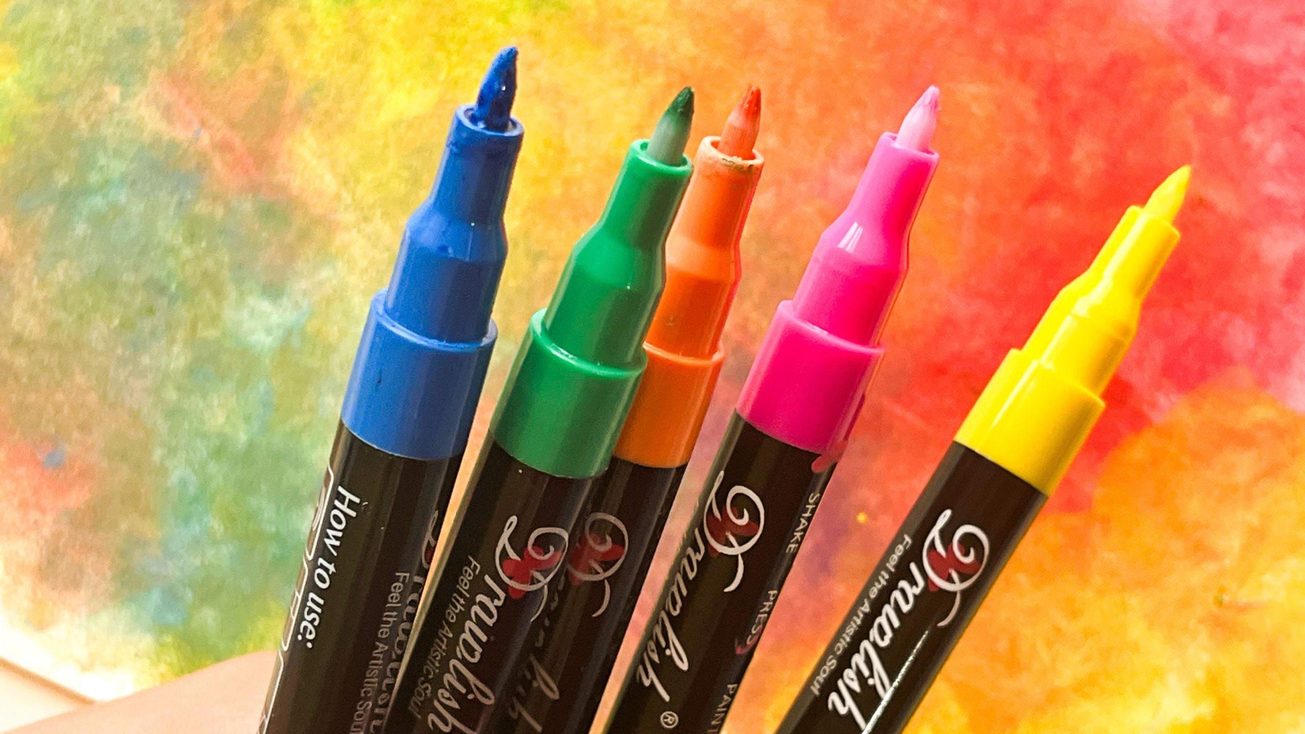 Acrylic Pens: How to Choose the Best for Every Skill Level? – Drawlish